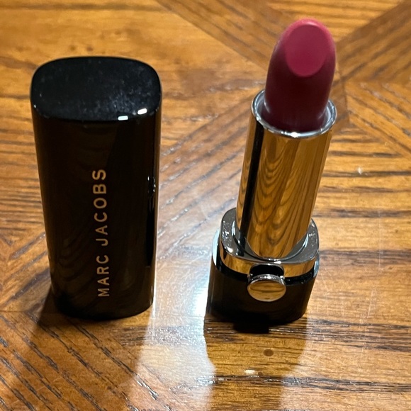 Marc Jacobs | Makeup | Marc Jacobs Lipstick | Poshmark
